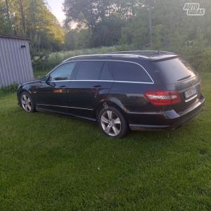 Черный Мерседес E 350 2011 в Алитус, объемом двигателя 3.00 л и пробегом 295 тыс. км за 8000 €, фото 6 на AUTOMOTO.COM.LV