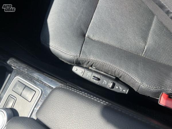 Black Mercedes-Benz E 350 2011 in Kaunas, with an engine capacity of 3.00 L and mileage of 292 thousand km for 10250 €, photo 10 on AUTOMOTO.COM.LV