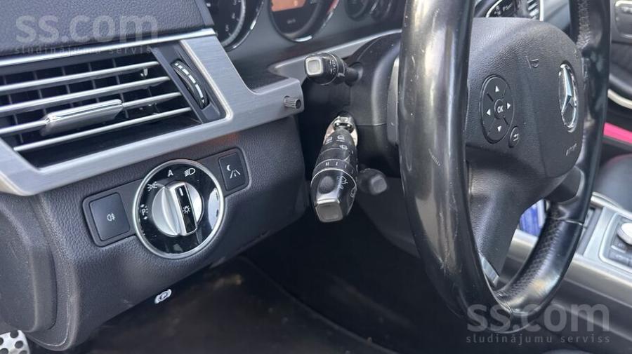 Melns Mercedes-Benz E 350 2011 Jūrmala, ar dzinēja tilpumu 3.00 L un nobraukumu 440 tūkst. km par 8000 €, foto 16 vietnē AUTOMOTO.COM.LV