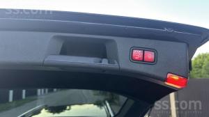 Melns Mercedes-Benz E 350 2011 Jūrmala, ar dzinēja tilpumu 3.00 L un nobraukumu 440 tūkst. km par 8000 €, foto 19 vietnē AUTOMOTO.COM.LV