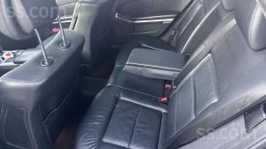 Melns Mercedes-Benz E 350 2011 Jūrmala, ar dzinēja tilpumu 3.00 L un nobraukumu 440 tūkst. km par 8000 €, foto 26 vietnē AUTOMOTO.COM.LV