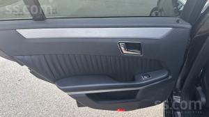 Melns Mercedes-Benz E 350 2011 Jūrmala, ar dzinēja tilpumu 3.00 L un nobraukumu 440 tūkst. km par 8000 €, foto 27 vietnē AUTOMOTO.COM.LV