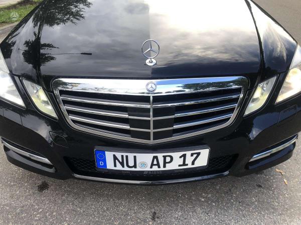 Black Mercedes-Benz E 350 2011 in Kaunas, with an engine capacity of 3.00 L and mileage of 256 thousand km for 7750 €, photo 4 on AUTOMOTO.COM.LV