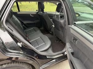 Black Mercedes-Benz E 350 2011 in Raseiniai, with an engine capacity of 3.00 L and mileage of 300 thousand km for 2950 €, photo 17 on AUTOMOTO.COM.LV