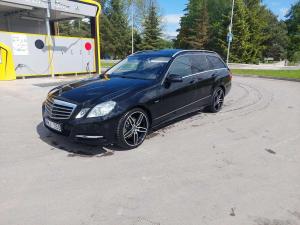 Melns Mercedes-Benz E 350 2011 Ariogala, ar dzinēja tilpumu 2.99 L un nobraukumu 340 tūkst. km par 6650 €, foto  vietnē AUTOMOTO.COM.LV