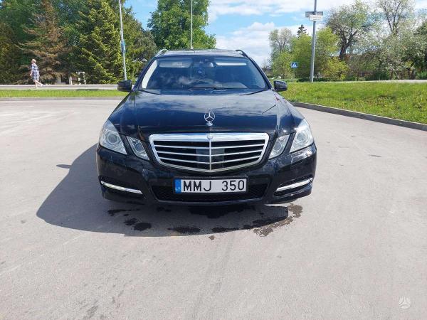Melns Mercedes-Benz E 350 2011 Ariogala, ar dzinēja tilpumu 2.99 L un nobraukumu 340 tūkst. km par 6650 €, foto 3 vietnē AUTOMOTO.COM.LV