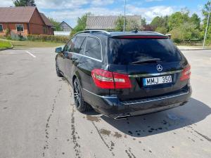 Melns Mercedes-Benz E 350 2011 Ariogala, ar dzinēja tilpumu 2.99 L un nobraukumu 340 tūkst. km par 6650 €, foto 6 vietnē AUTOMOTO.COM.LV