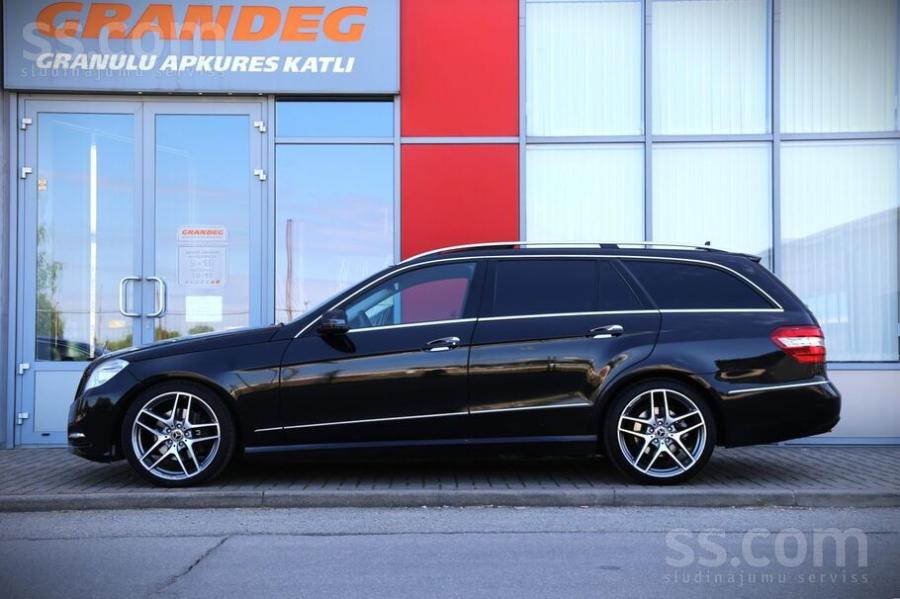Melns Mercedes-Benz E 350 2012 Rīga, ar dzinēja tilpumu 3.00 L un nobraukumu 0 tūkst. km par 11568 €, foto 2 vietnē AUTOMOTO.COM.LV