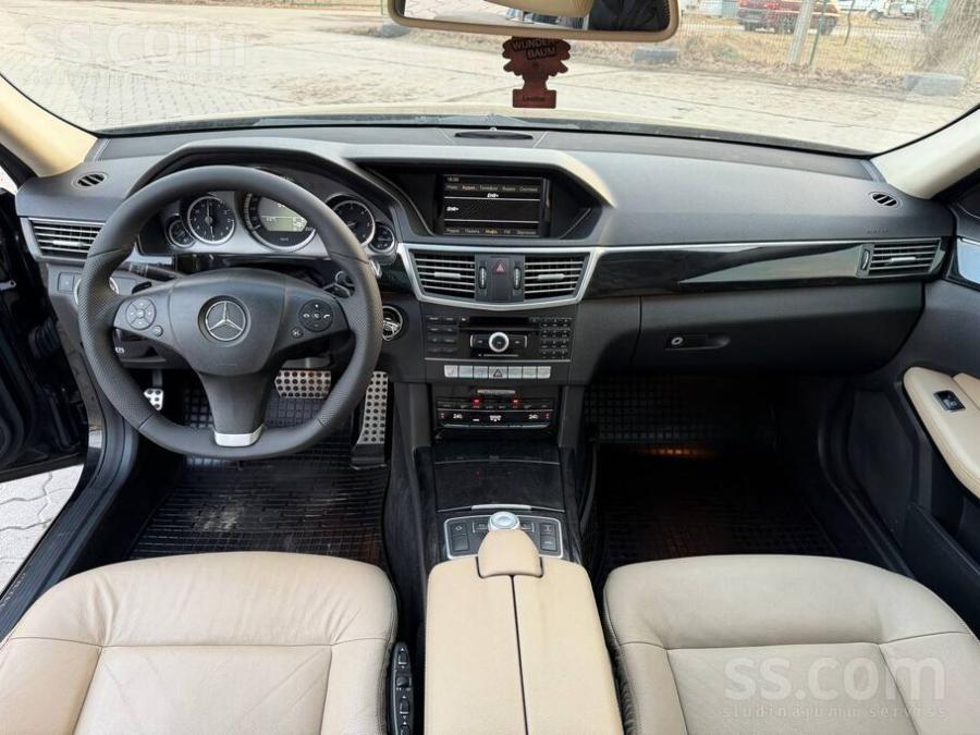 Melns Mercedes-Benz E 350 2012 Rīga, ar dzinēja tilpumu 3.00 L un nobraukumu 0 tūkst. km par 8250 €, foto 16 vietnē AUTOMOTO.COM.LV