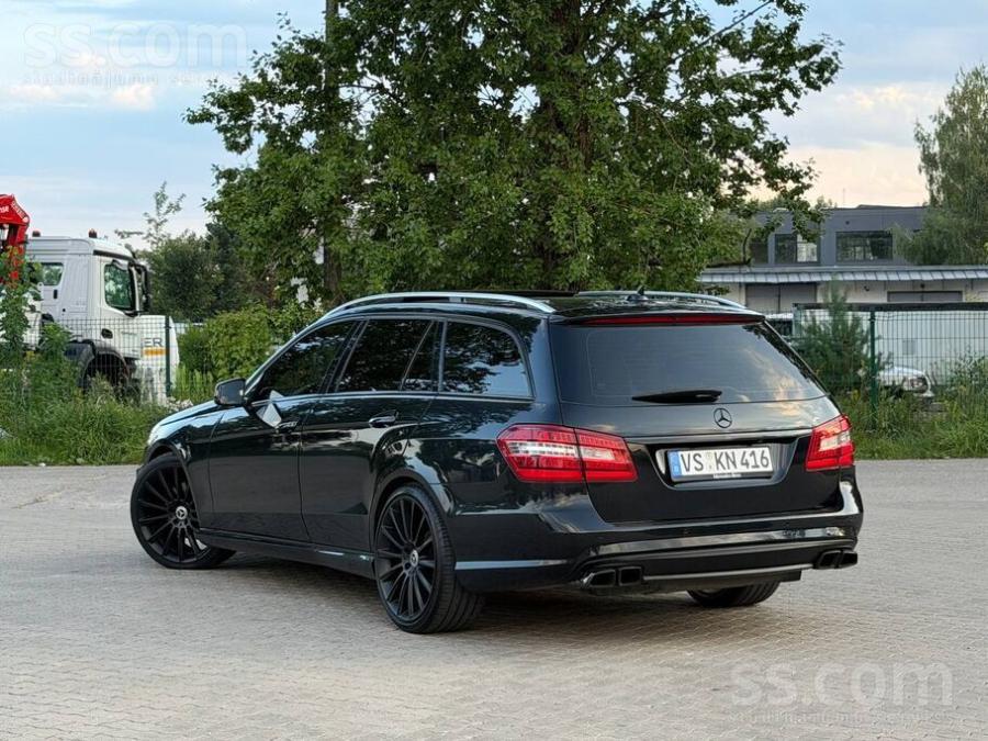 Melns Mercedes-Benz E 350 2012 Rīga, ar dzinēja tilpumu 3.00 L un nobraukumu 0 tūkst. km par 8450 €, foto 12 vietnē AUTOMOTO.COM.LV