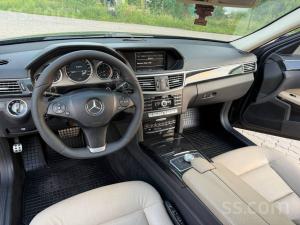 Melns Mercedes-Benz E 350 2012 Rīga, ar dzinēja tilpumu 3.00 L un nobraukumu 0 tūkst. km par 8450 €, foto 17 vietnē AUTOMOTO.COM.LV