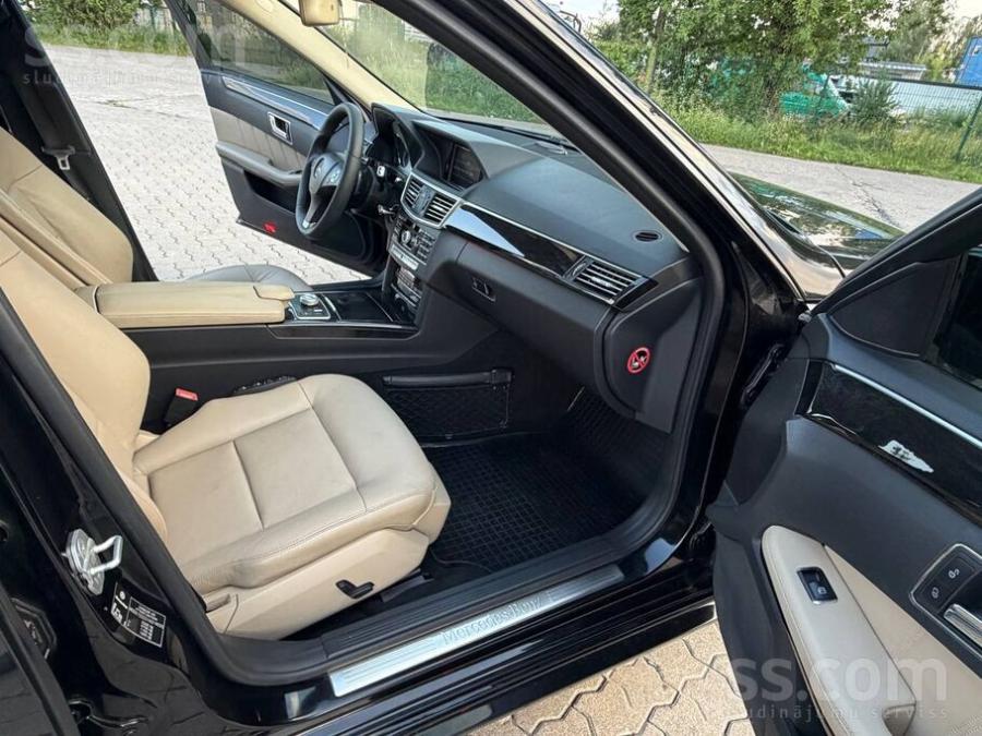 Melns Mercedes-Benz E 350 2012 Rīga, ar dzinēja tilpumu 3.00 L un nobraukumu 0 tūkst. km par 8450 €, foto 26 vietnē AUTOMOTO.COM.LV