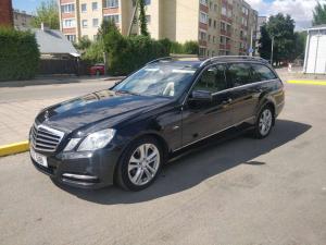 Black Mercedes-Benz E 350 2012 in Kaunas, with an engine capacity of 2.14 L and mileage of 201 thousand km for 3000 €, photo  on AUTOMOTO.COM.LV