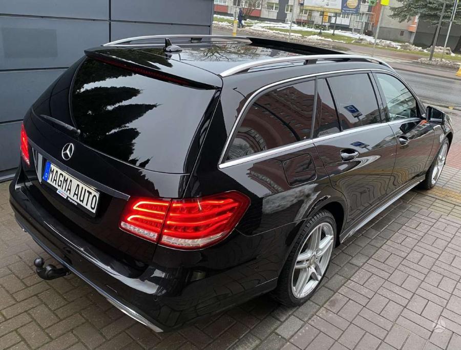 Black Mercedes-Benz E 350 2013 in Marijampole, with an engine capacity of 2.99 L and mileage of 276 thousand km for 11999 €, photo 12 on AUTOMOTO.COM.LV