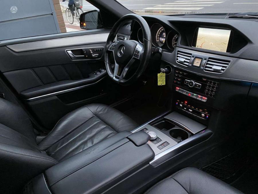 Black Mercedes-Benz E 350 2013 in Marijampole, with an engine capacity of 2.99 L and mileage of 276 thousand km for 11999 €, photo 27 on AUTOMOTO.COM.LV