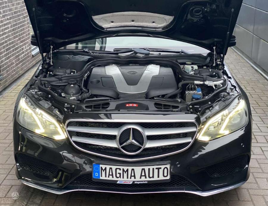 Black Mercedes-Benz E 350 2013 in Marijampole, with an engine capacity of 2.99 L and mileage of 276 thousand km for 11999 €, photo 40 on AUTOMOTO.COM.LV