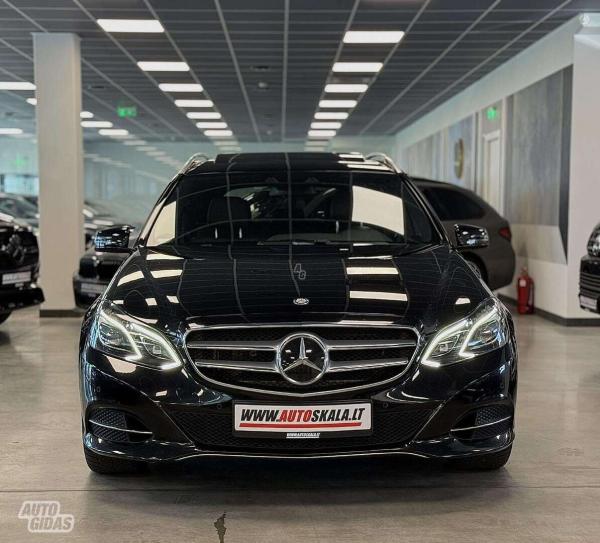 Black Mercedes-Benz E 350 2014 in Klaipeda, with an engine capacity of 3.00 L and mileage of 306 thousand km for 13900 €, photo 7 on AUTOMOTO.COM.LV