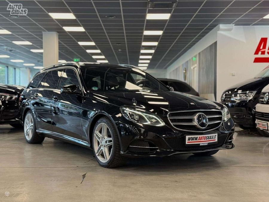 Black Mercedes-Benz E 350 2014 in Klaipeda, with an engine capacity of 3.00 L and mileage of 306 thousand km for 13900 €, photo 36 on AUTOMOTO.COM.LV