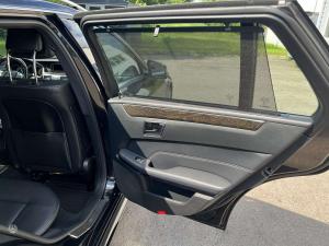 Melns Mercedes-Benz E 350 2014 Šauļi, ar dzinēja tilpumu 3.50 L un nobraukumu 92 tūkst. km par 17900 €, foto 28 vietnē AUTOMOTO.COM.LV