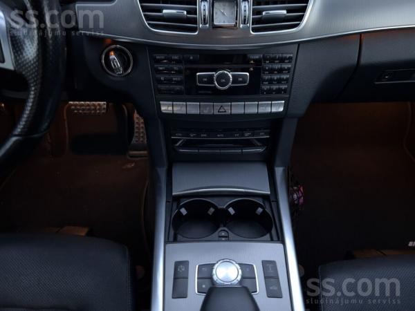 Melns Mercedes-Benz E 350 2014 Rīga, ar dzinēja tilpumu 3.00 L un nobraukumu 0 tūkst. km par 13500 €, foto 8 vietnē AUTOMOTO.COM.LV