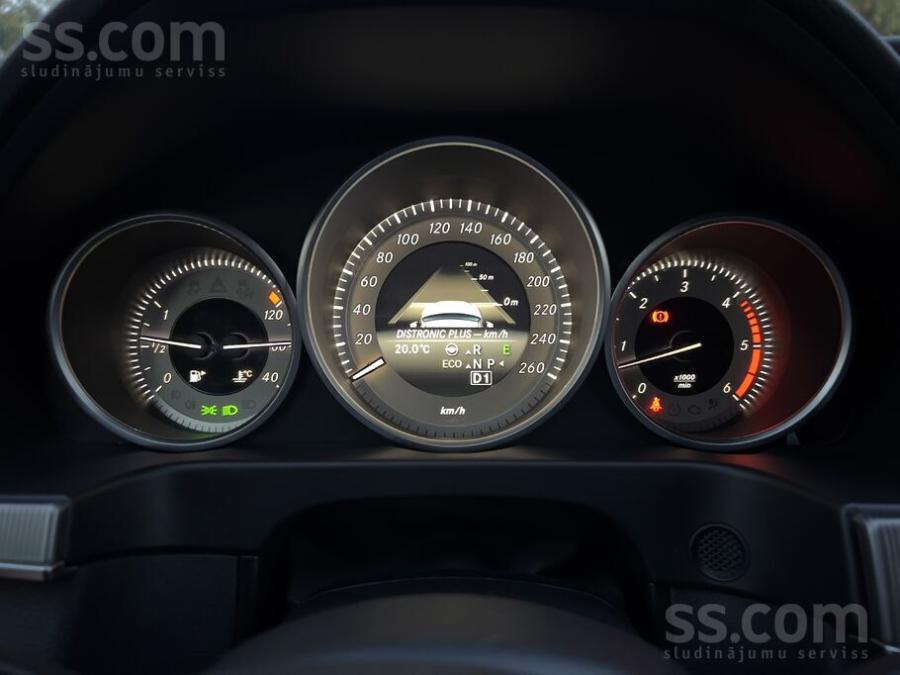 Melns Mercedes-Benz E 350 2014 Rīga, ar dzinēja tilpumu 3.00 L un nobraukumu 0 tūkst. km par 13500 €, foto 13 vietnē AUTOMOTO.COM.LV