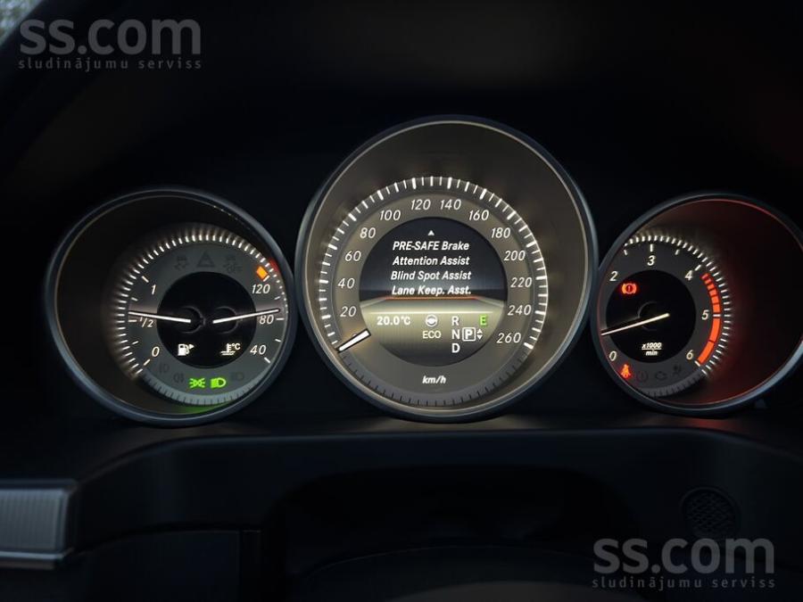 Melns Mercedes-Benz E 350 2014 Rīga, ar dzinēja tilpumu 3.00 L un nobraukumu 0 tūkst. km par 13500 €, foto 15 vietnē AUTOMOTO.COM.LV