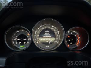 Melns Mercedes-Benz E 350 2014 Rīga, ar dzinēja tilpumu 3.00 L un nobraukumu 0 tūkst. km par 13500 €, foto 17 vietnē AUTOMOTO.COM.LV