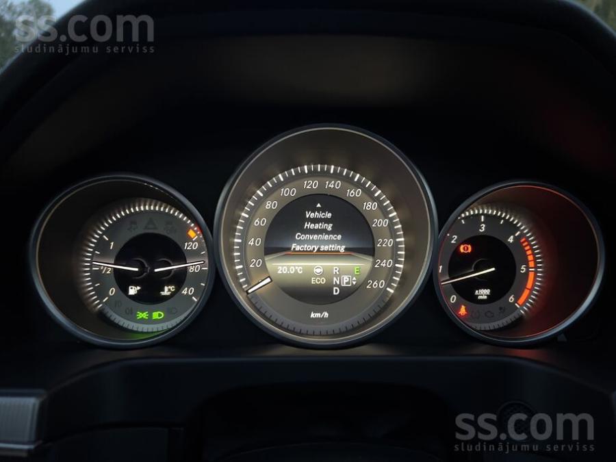 Melns Mercedes-Benz E 350 2014 Rīga, ar dzinēja tilpumu 3.00 L un nobraukumu 0 tūkst. km par 13500 €, foto 17 vietnē AUTOMOTO.COM.LV