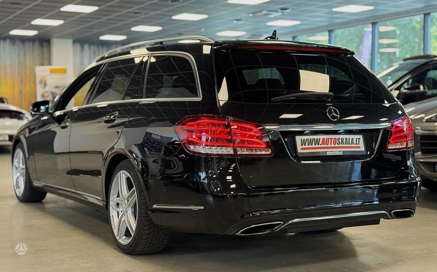 Melns Mercedes-Benz E 350 2014 Klaipėda, ar dzinēja tilpumu 2.99 L un nobraukumu 306 tūkst. km par 12900 €, foto 28 vietnē AUTOMOTO.COM.LV