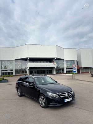 Melns Mercedes-Benz E 350 2014 Alīta, ar dzinēja tilpumu 2.99 L un nobraukumu 353 tūkst. km par 7950 €, foto  vietnē AUTOMOTO.COM.LV