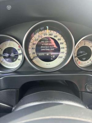 Melns Mercedes-Benz E 350 2014 Alīta, ar dzinēja tilpumu 2.99 L un nobraukumu 353 tūkst. km par 7950 €, foto 18 vietnē AUTOMOTO.COM.LV