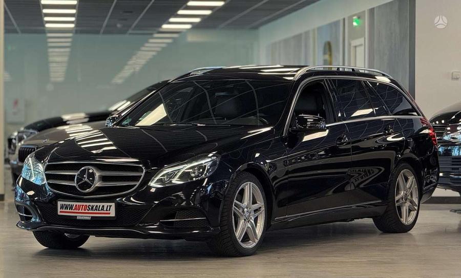 Black Mercedes-Benz E 350 2014 in Klaipeda, with an engine capacity of 2.99 L and mileage of 306 thousand km for 12900 €, photo 18 on AUTOMOTO.COM.LV