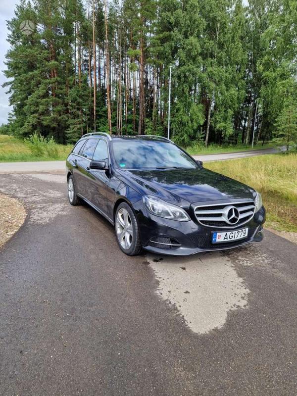 Melns Mercedes-Benz E 350 2016 Molėtai, ar dzinēja tilpumu 2.99 L un nobraukumu 347 tūkst. km par 10900 €, foto 3 vietnē AUTOMOTO.COM.LV