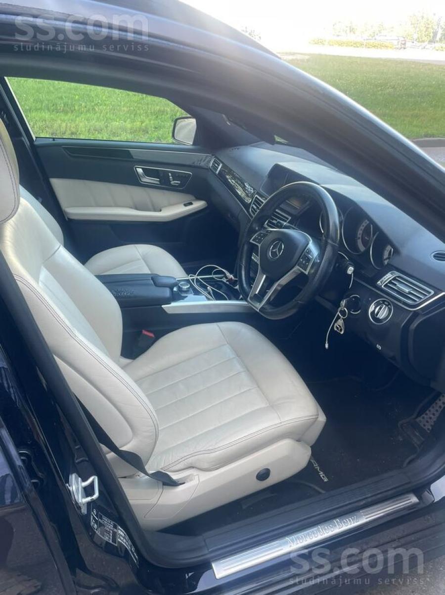 Melns Mercedes-Benz E 350 2016 Rīga, ar dzinēja tilpumu 3.00 L un nobraukumu 300 tūkst. km par 8500 €, foto 5 vietnē AUTOMOTO.COM.LV