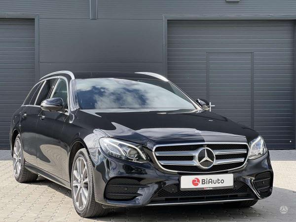 Melns Mercedes-Benz E 350 2016 Utena, ar dzinēja tilpumu 2.99 L un nobraukumu 249 tūkst. km par 15950 €, foto 7 vietnē AUTOMOTO.COM.LV