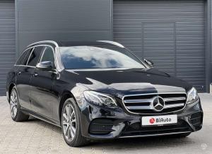 Black Mercedes-Benz E 350 2016 in Utena, with an engine capacity of 2.99 L and mileage of 249 thousand km for 15950 €, photo 9 on AUTOMOTO.COM.LV