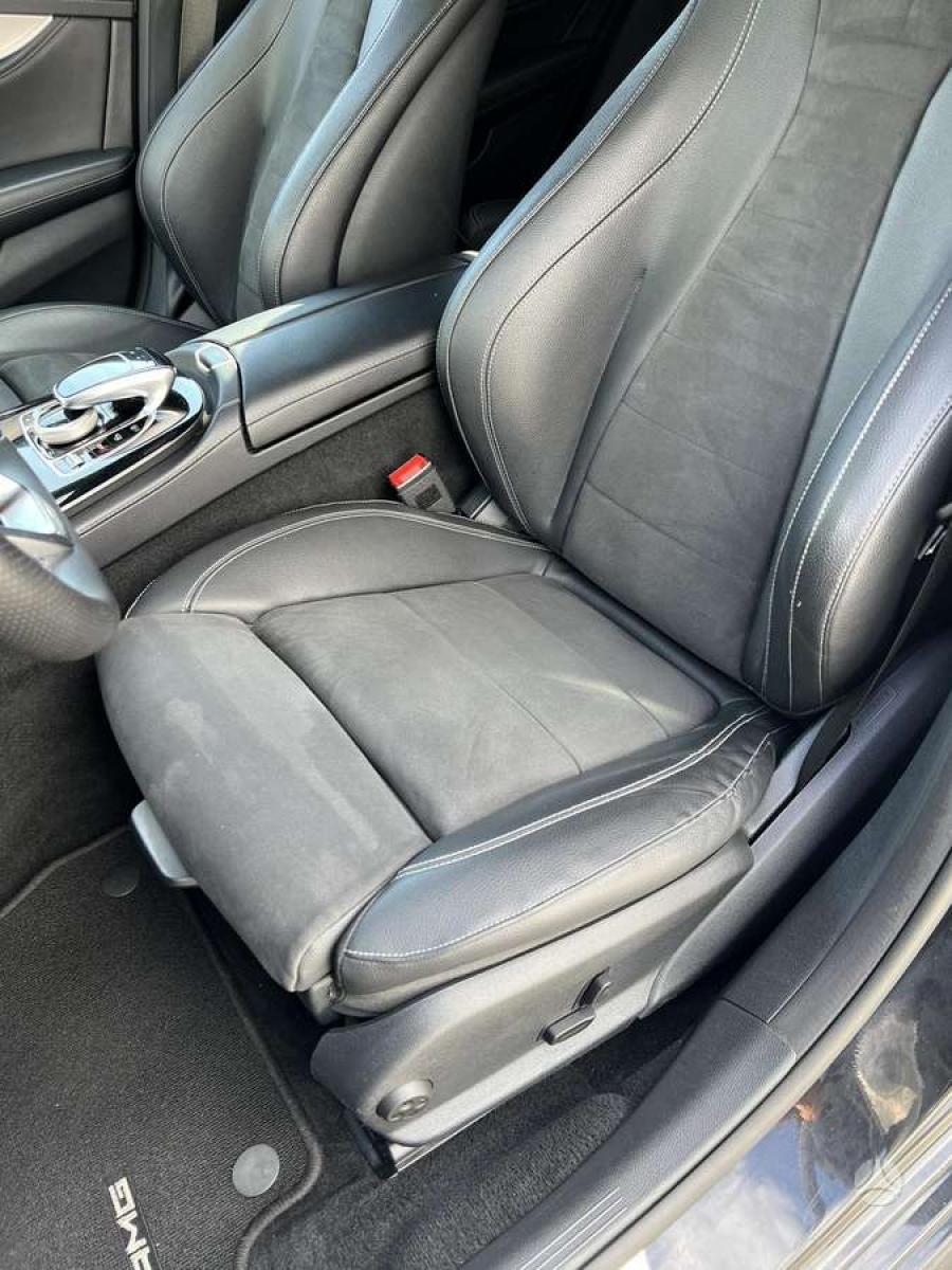Black Mercedes-Benz E 350 2016 in Utena, with an engine capacity of 2.99 L and mileage of 249 thousand km for 15950 €, photo 31 on AUTOMOTO.COM.LV