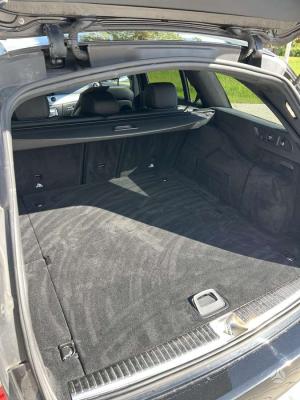 Black Mercedes-Benz E 350 2016 in Utena, with an engine capacity of 2.99 L and mileage of 249 thousand km for 15950 €, photo 39 on AUTOMOTO.COM.LV