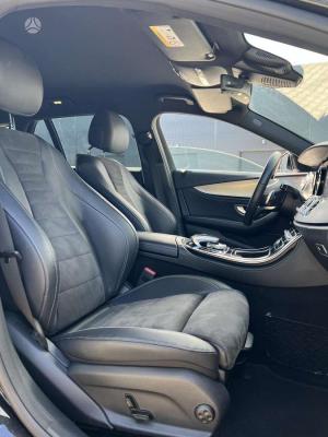 Black Mercedes-Benz E 350 2016 in Utena, with an engine capacity of 2.99 L and mileage of 249 thousand km for 15950 €, photo 49 on AUTOMOTO.COM.LV