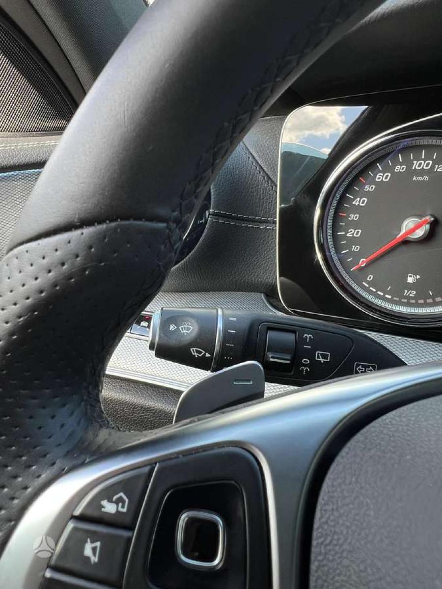 Black Mercedes-Benz E 350 2016 in Utena, with an engine capacity of 2.99 L and mileage of 249 thousand km for 15950 €, photo 58 on AUTOMOTO.COM.LV