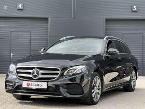 Черный Мерседес E 350 2016 в Утена, объемом двигателя 2.99 л и пробегом 249 тыс. км за 15950 €, фото 1 на AUTOMOTO.COM.LV