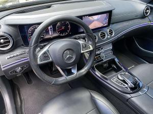 Black Mercedes-Benz E 350 2017 in Marijampole, with an engine capacity of 2.99 L and mileage of 240 thousand km for 22950 €, photo 19 on AUTOMOTO.COM.LV