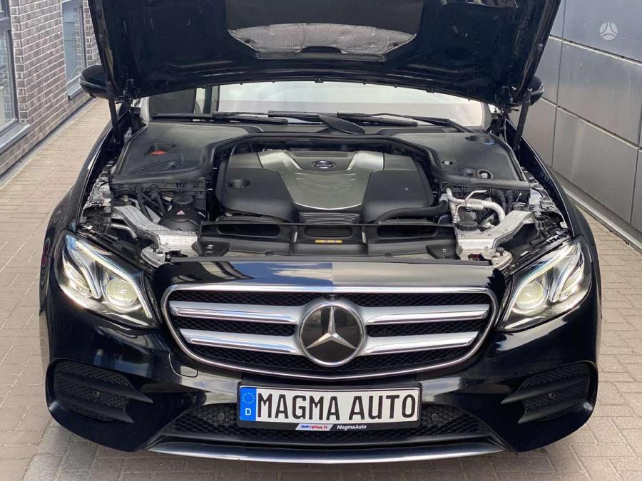 Melns Mercedes-Benz E 350 2017 Marijampole, ar dzinēja tilpumu 2.99 L un nobraukumu 240 tūkst. km par 22950 €, foto 40 vietnē AUTOMOTO.COM.LV