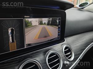 Melns Mercedes-Benz E 350 2017 Jēkabpils, ar dzinēja tilpumu 3.00 L un nobraukumu 293 tūkst. km par 17990 €, foto 28 vietnē AUTOMOTO.COM.LV