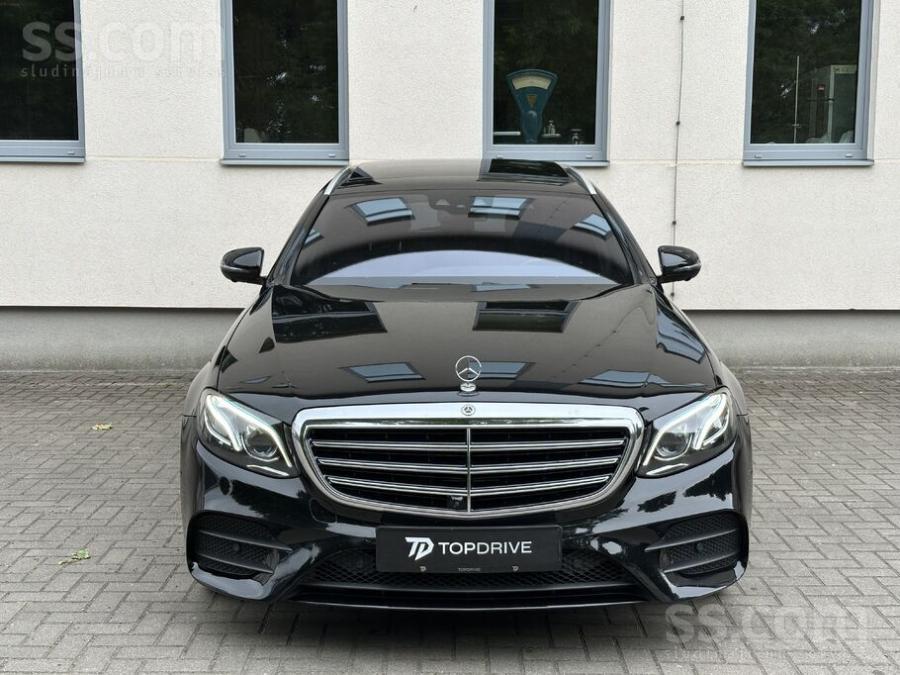 Melns Mercedes-Benz E 350 2017 Jelgava, ar dzinēja tilpumu 3.00 L un nobraukumu 248 tūkst. km par 20900 €, foto 3 vietnē AUTOMOTO.COM.LV