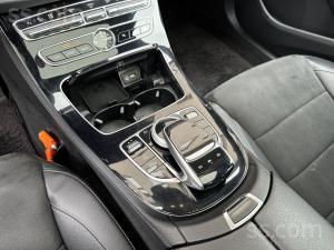 Melns Mercedes-Benz E 350 2017 Jelgava, ar dzinēja tilpumu 3.00 L un nobraukumu 248 tūkst. km par 20900 €, foto 22 vietnē AUTOMOTO.COM.LV