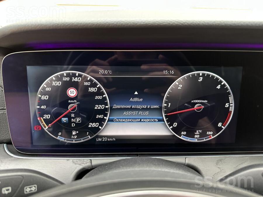 Melns Mercedes-Benz E 350 2017 Jelgava, ar dzinēja tilpumu 3.00 L un nobraukumu 248 tūkst. km par 20900 €, foto 23 vietnē AUTOMOTO.COM.LV