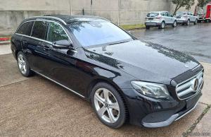 Melns Mercedes-Benz E 350 2017 Klaipėda, ar dzinēja tilpumu 2.99 L un nobraukumu 190 tūkst. km par 18500 €, foto 3 vietnē AUTOMOTO.COM.LV