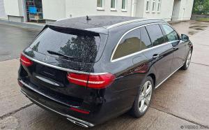 Melns Mercedes-Benz E 350 2017 Klaipėda, ar dzinēja tilpumu 2.99 L un nobraukumu 190 tūkst. km par 18500 €, foto 4 vietnē AUTOMOTO.COM.LV