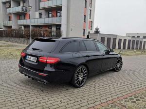 Black Mercedes-Benz E 350 2017 in Klaipeda, with an engine capacity of 3.00 L and mileage of 243 thousand km for 16700 €, photo 13 on AUTOMOTO.COM.LV